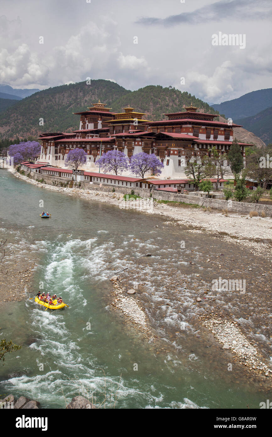 Bhutan temple hi-res stock photography and images - Alamy