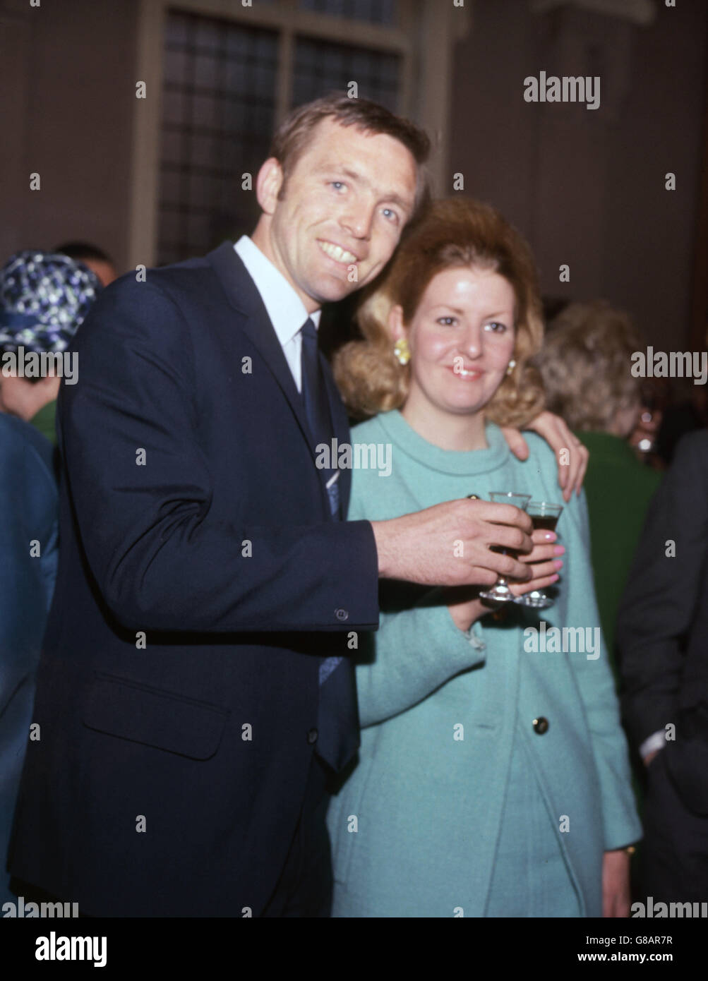 West bromwich albion fa cup party hi-res stock photography and images ...