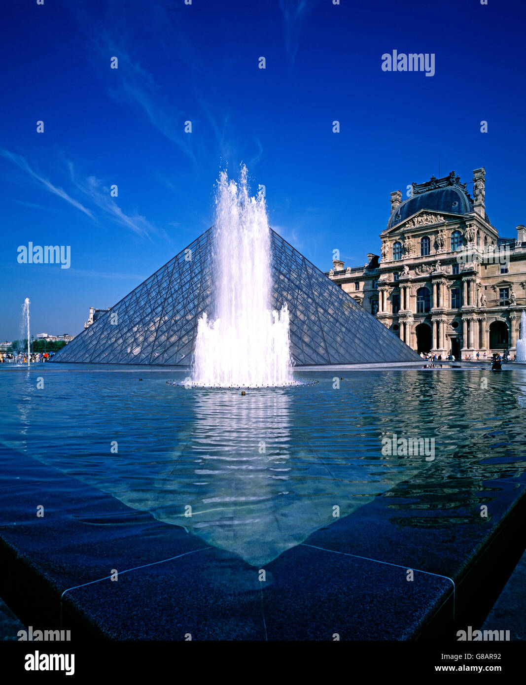 Louvre facades hi-res stock photography and images - Alamy