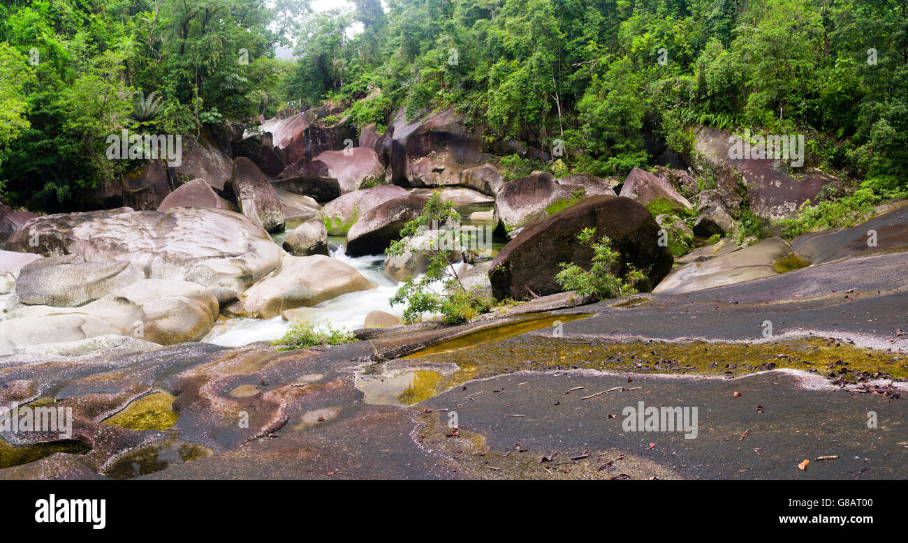 Babinda boulders hi-res stock photography and images - Alamy