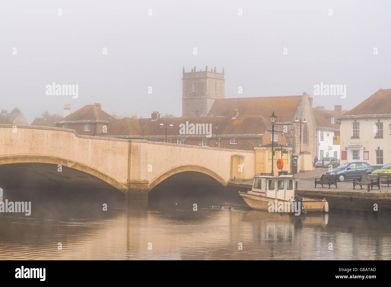 Dorset life magazine hi-res stock photography and images - Alamy