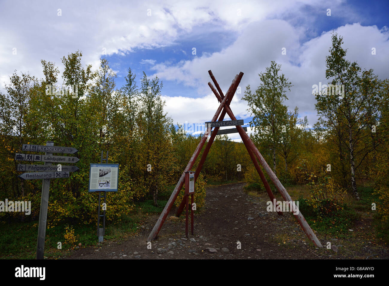 Trekking Nikkaluokta - Kebnekaise Fjaellstation, Lappland, Sweden Stock ...