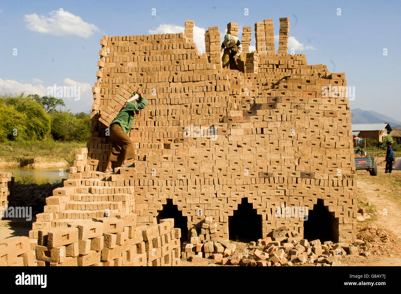 Asia - Burma - Keng Tung - Burma, Shan state - Brick Factory manual ...