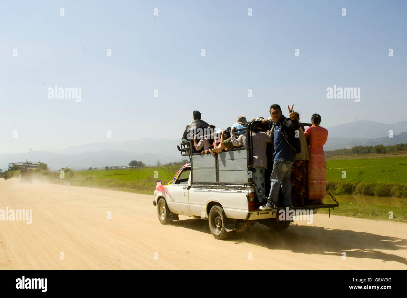 Buddhism buddhist buddhists burma burmese cultural hi-res stock ...