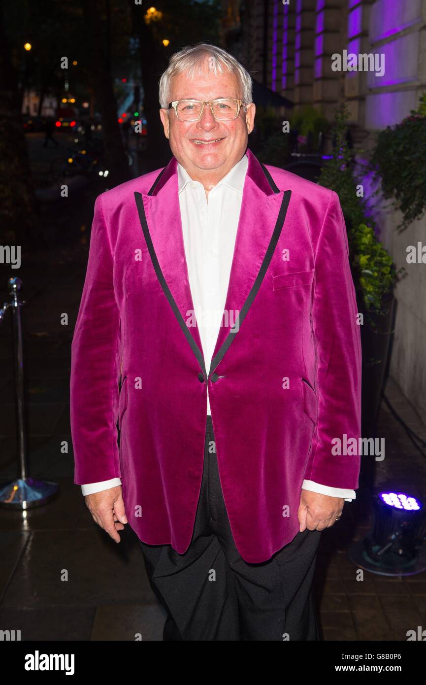 Christopher Biggins attending the Specsavers' Spectacle Wearer of the ...
