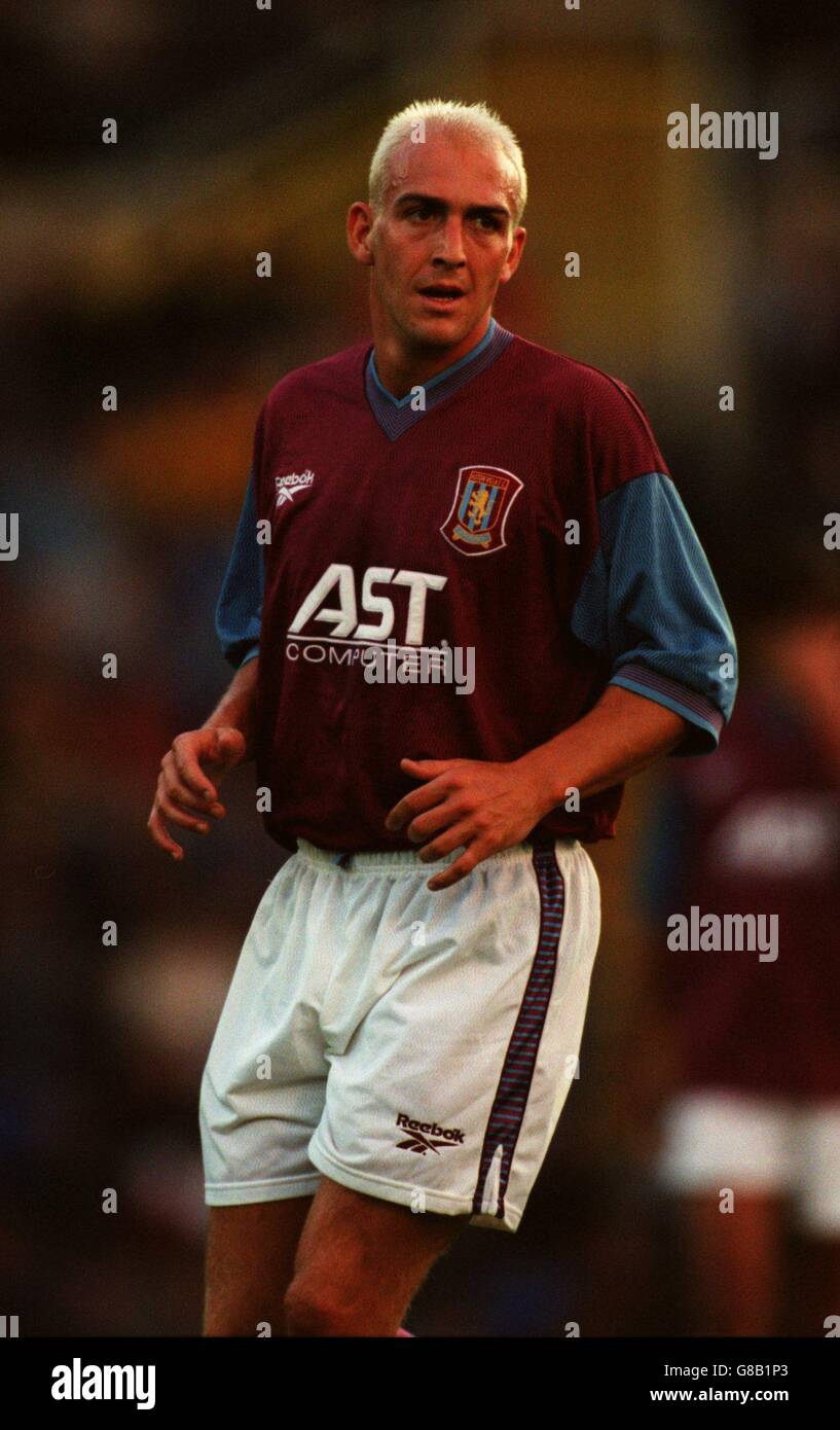Mark draper aston villa hi-res stock photography and images - Alamy