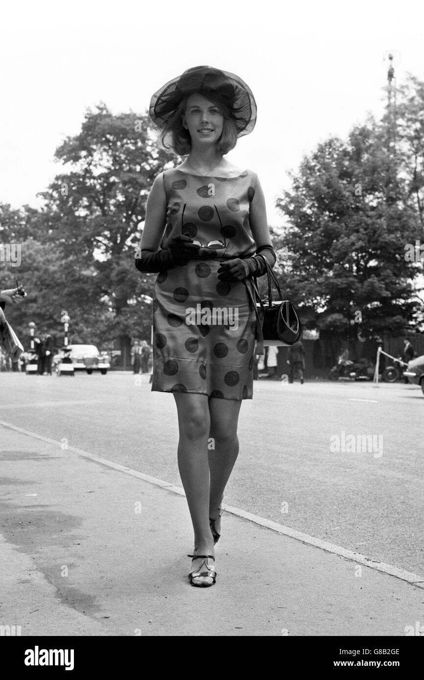 Margaret chambers Black and White Stock Photos & Images - Alamy