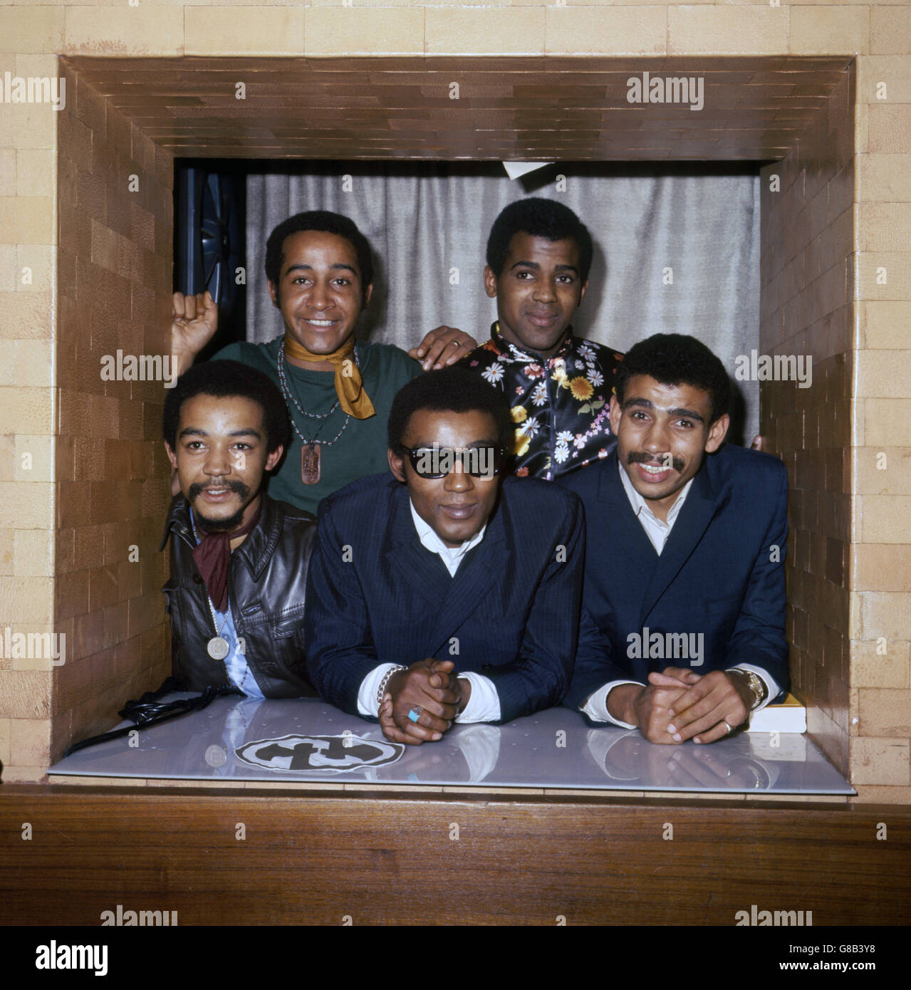 London the chants back l r nat smeda and edward amoo hi-res stock ...