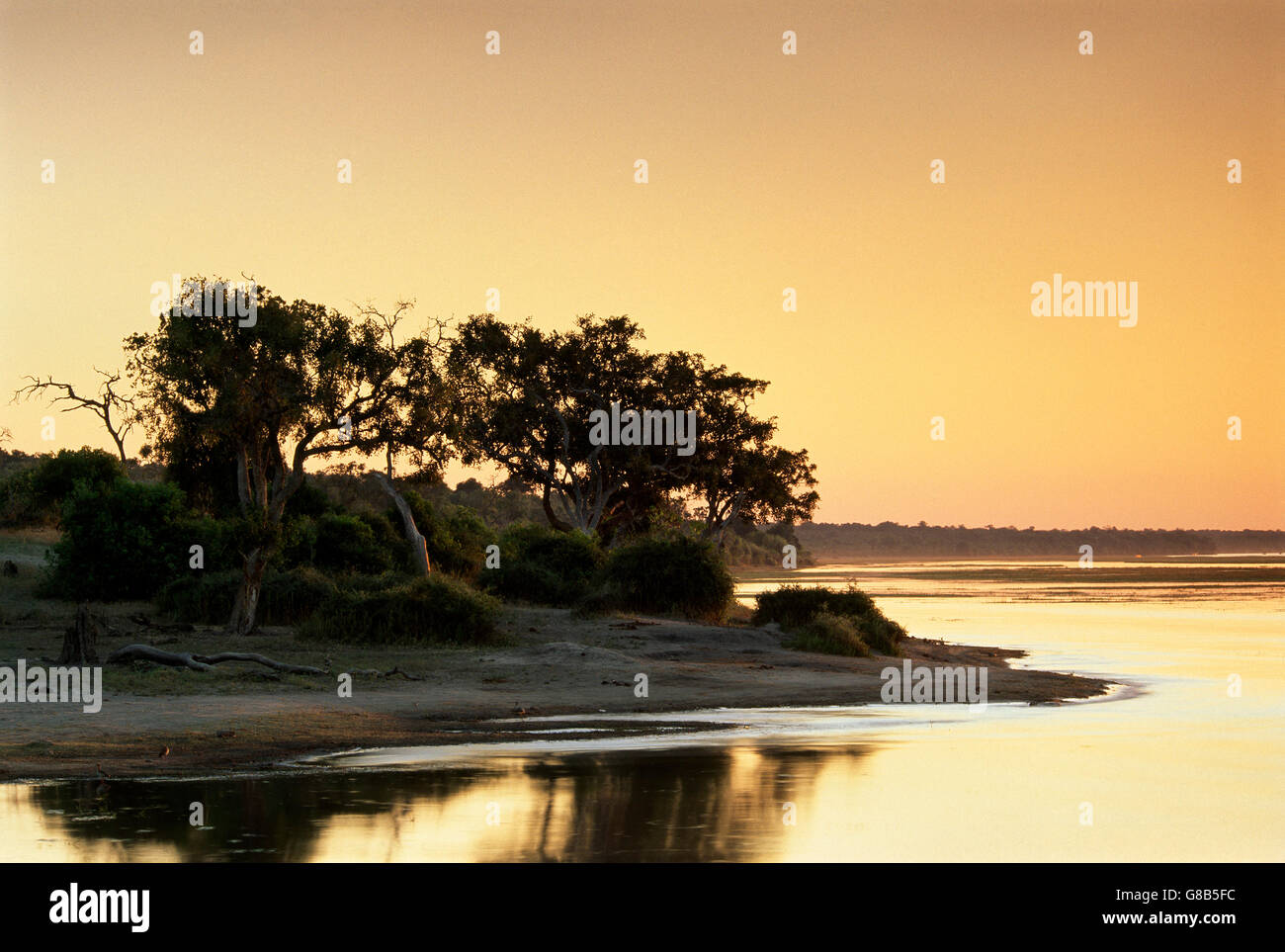 Botswana sunset hi-res stock photography and images - Alamy