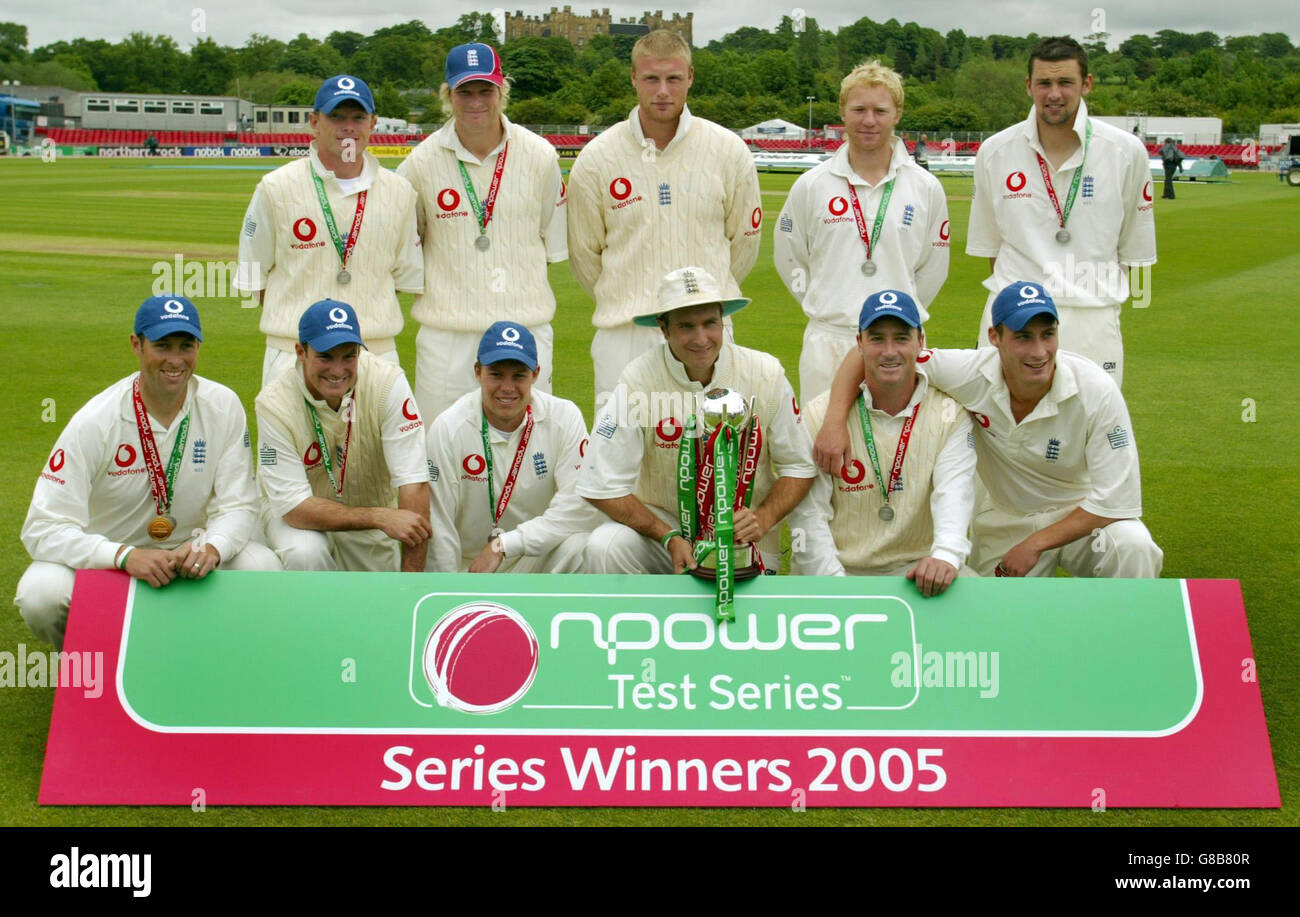 The england team pose with the trophy after beating bangladesh hi-res ...