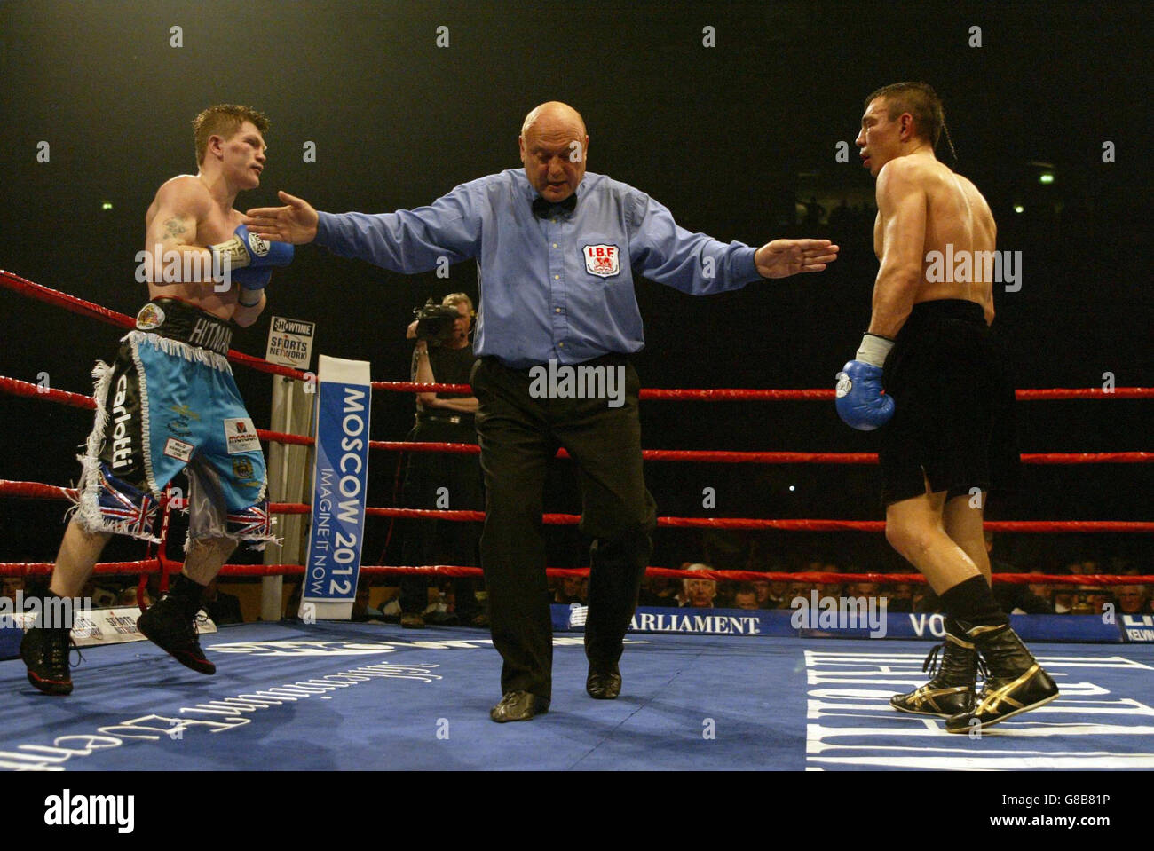 IBF Light-Welterweight Title - Ricky Hatton v Kostya Tszyu - MEN Arena ...