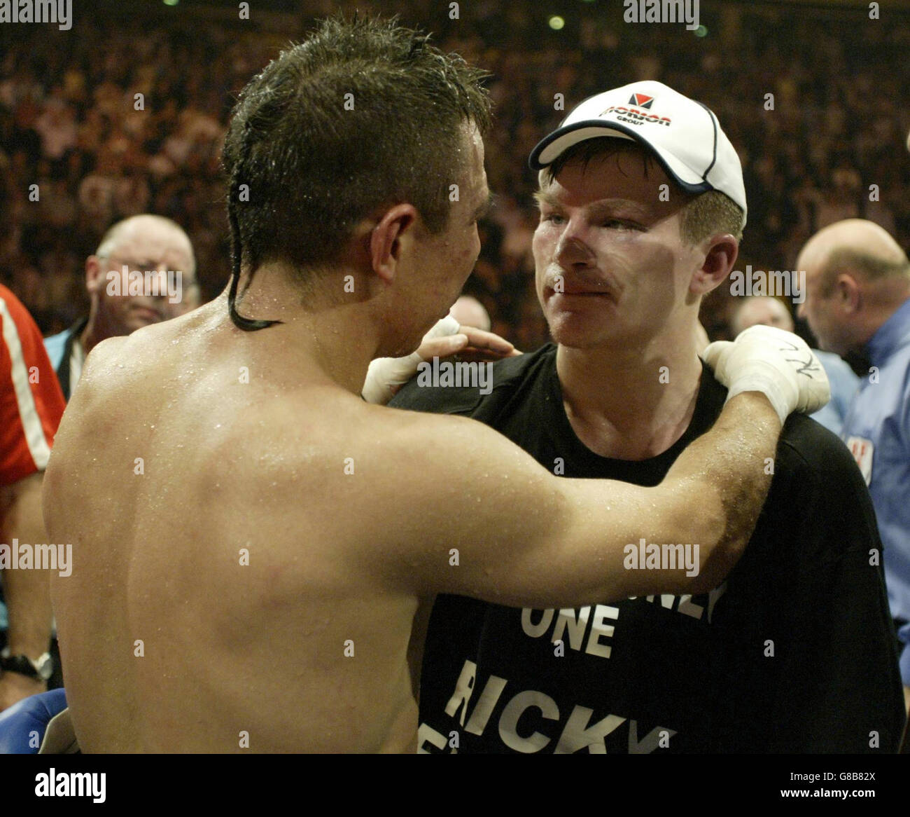 IBF Light-Welterweight Title - Ricky Hatton v Kostya Tszyu - MEN Arena ...