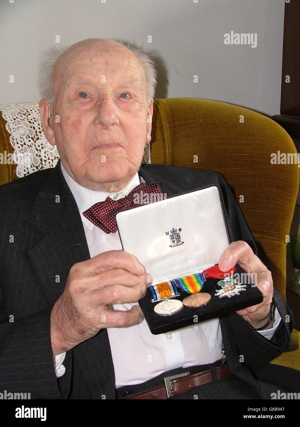 World war one battle of the somme veteran henry allingham hi-res stock ...