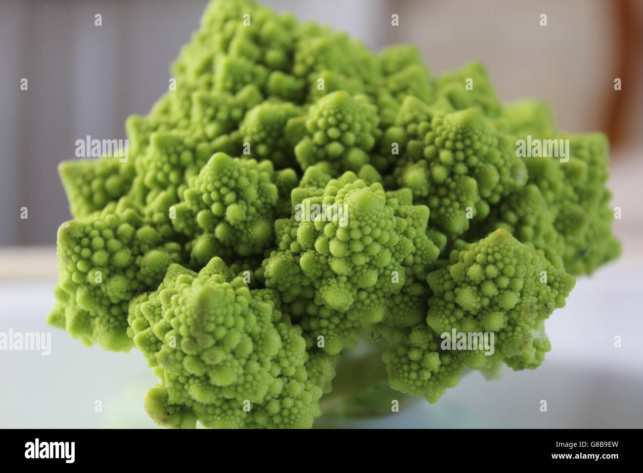 Romanesco head hi-res stock photography and images - Alamy