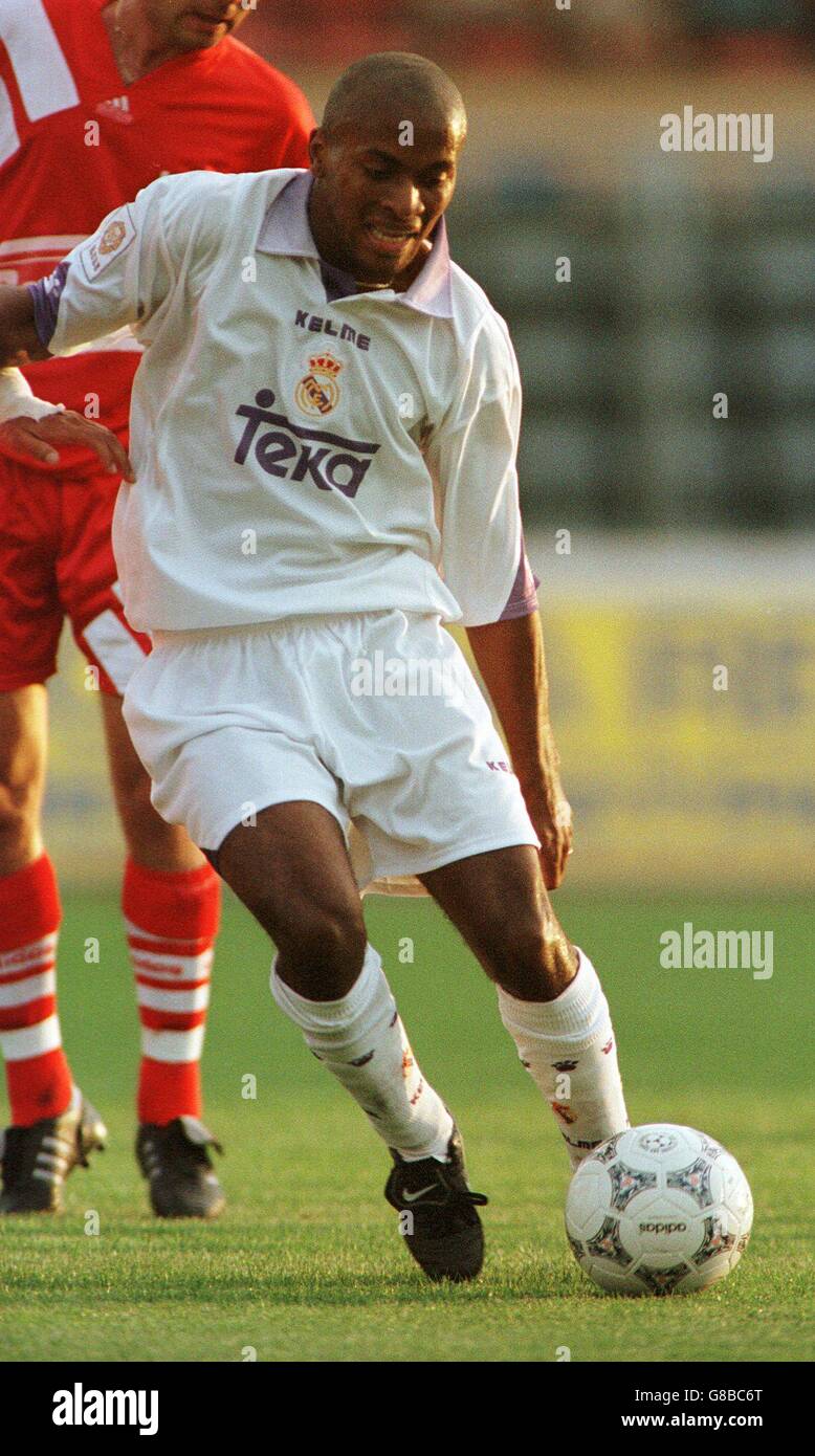 European Club Soccer - Lausanne v Real Madrid. Jose Roberto Da Silva ...
