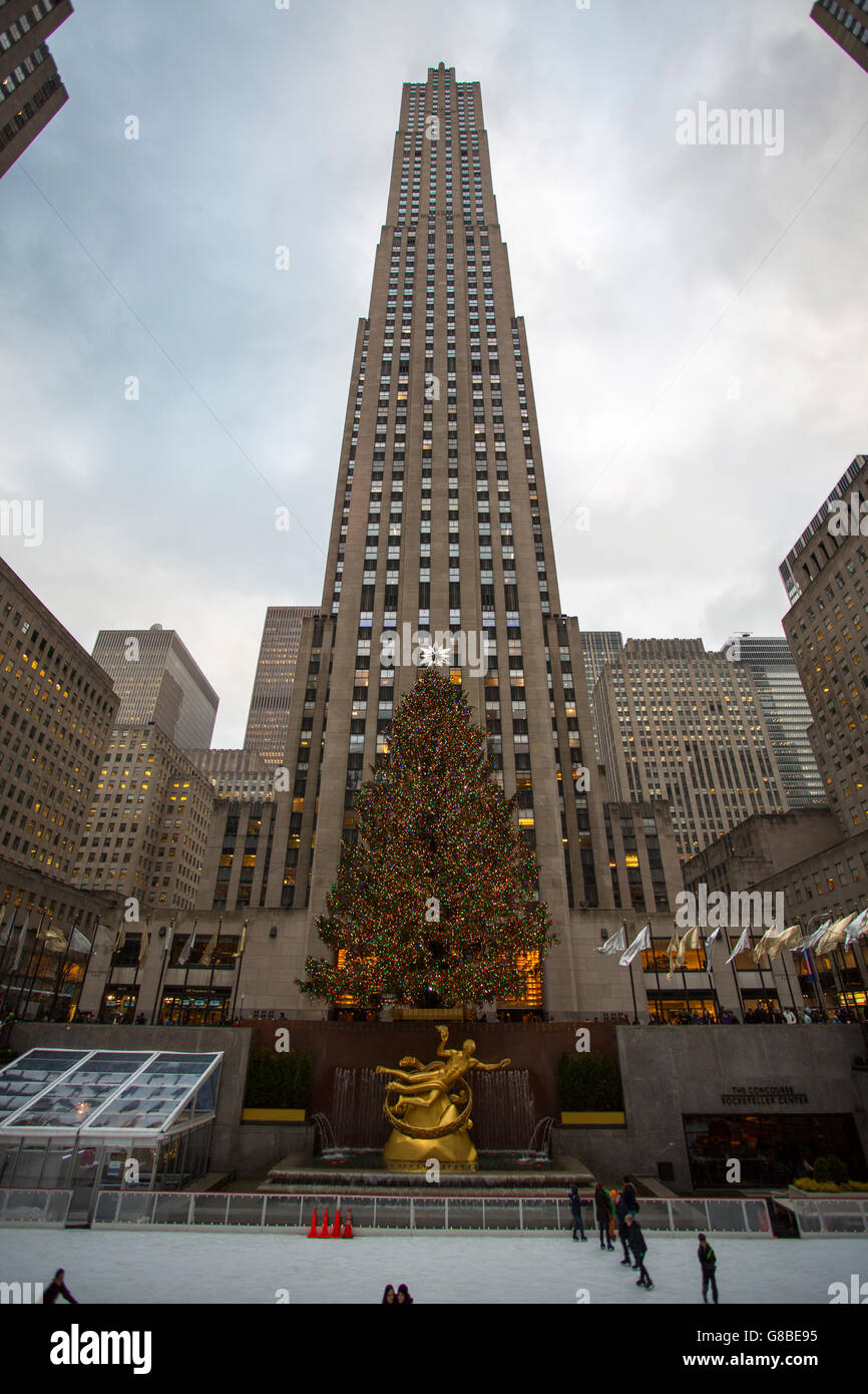 Rockefeller building hi-res stock photography and images - Alamy