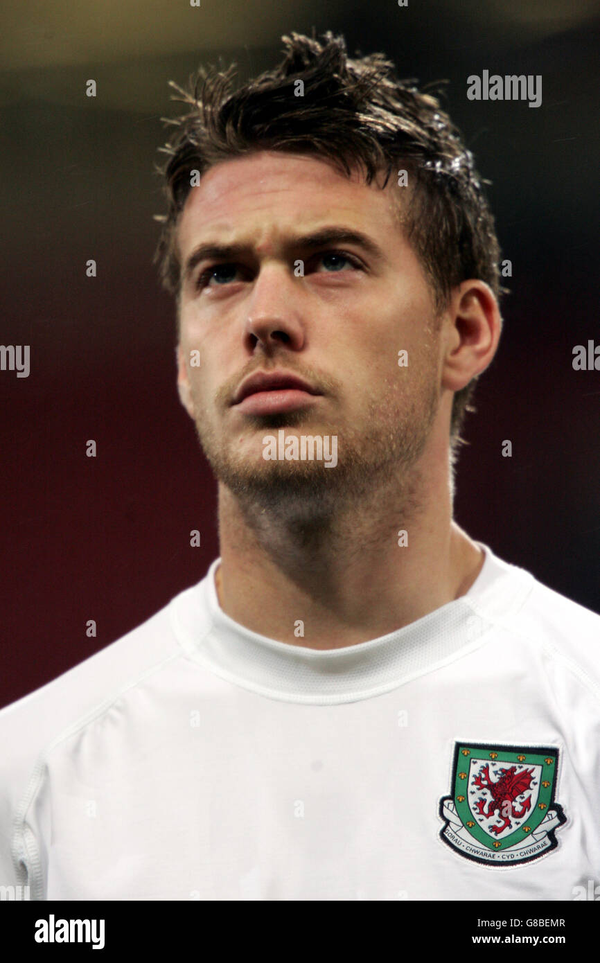 Rob edwards wales hi-res stock photography and images - Alamy