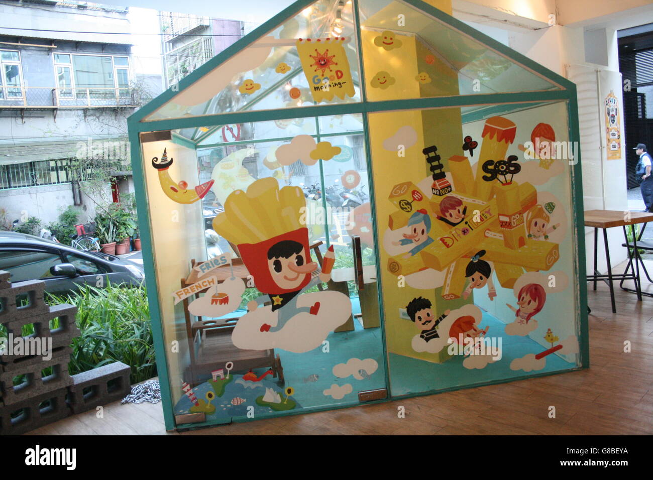 Changee hi-res stock photography and images - Alamy