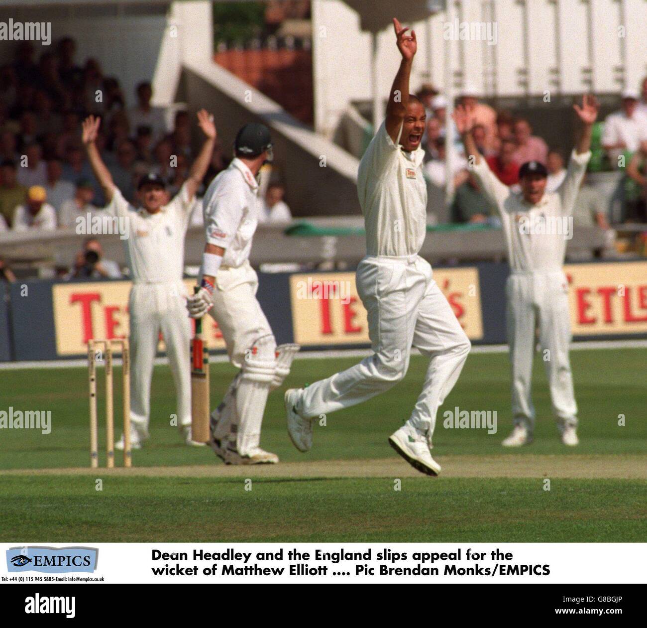 Cricket headley hi-res stock photography and images - Alamy
