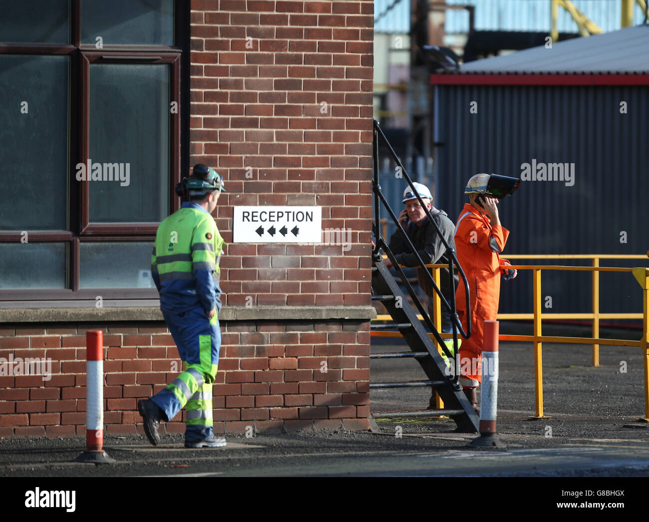 Tata steel workers tata steel plant in motherwell hi-res stock ...
