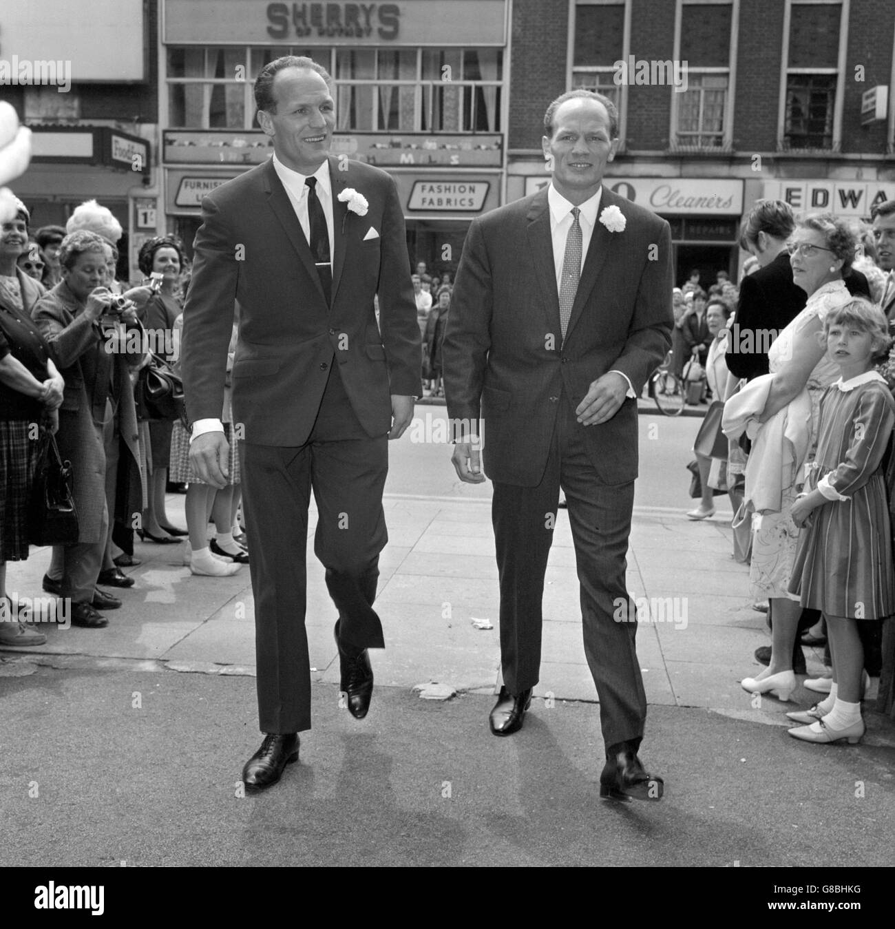 La Boda De Henry Cooper