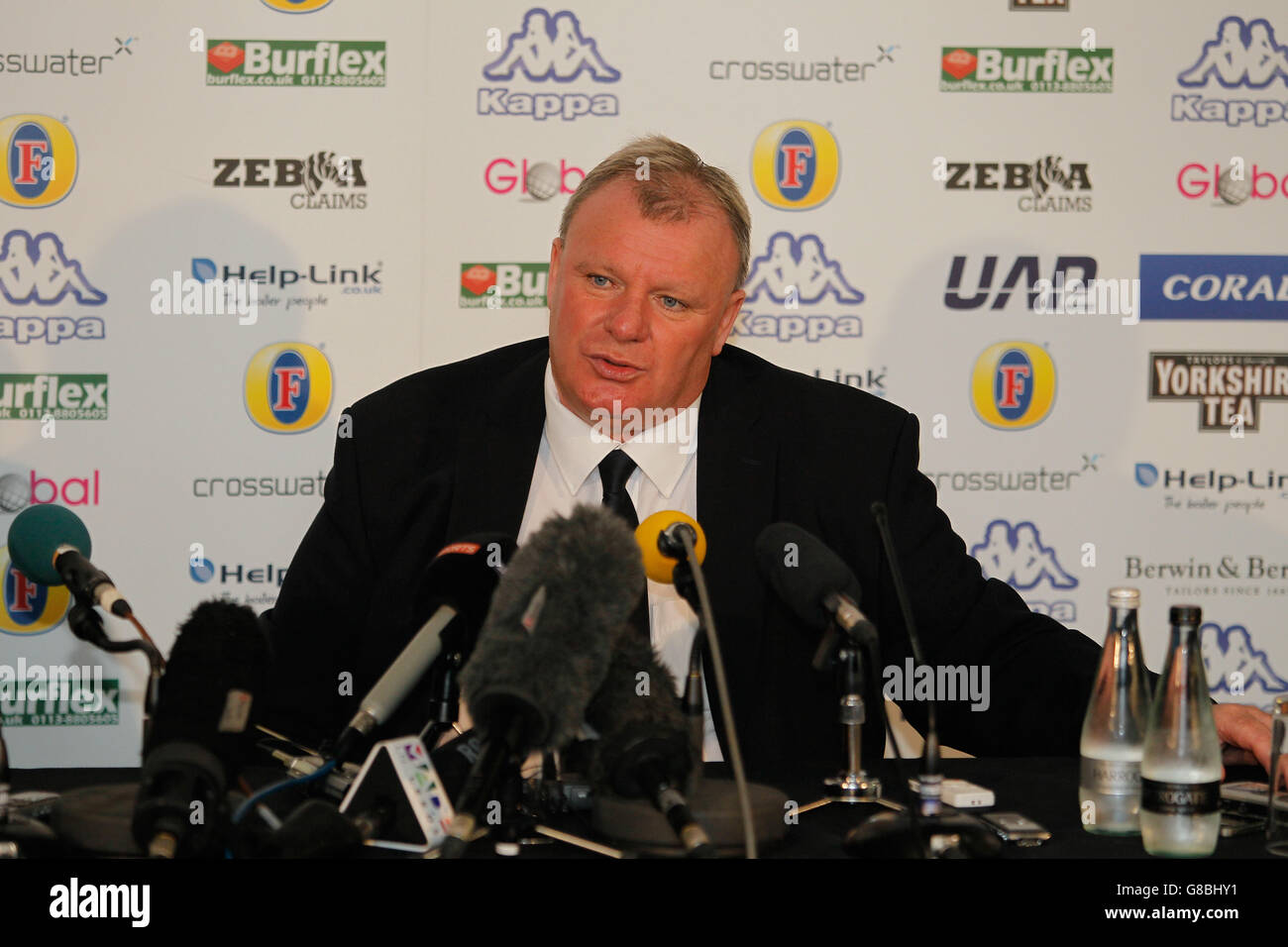 Steve evans football hi-res stock photography and images - Alamy