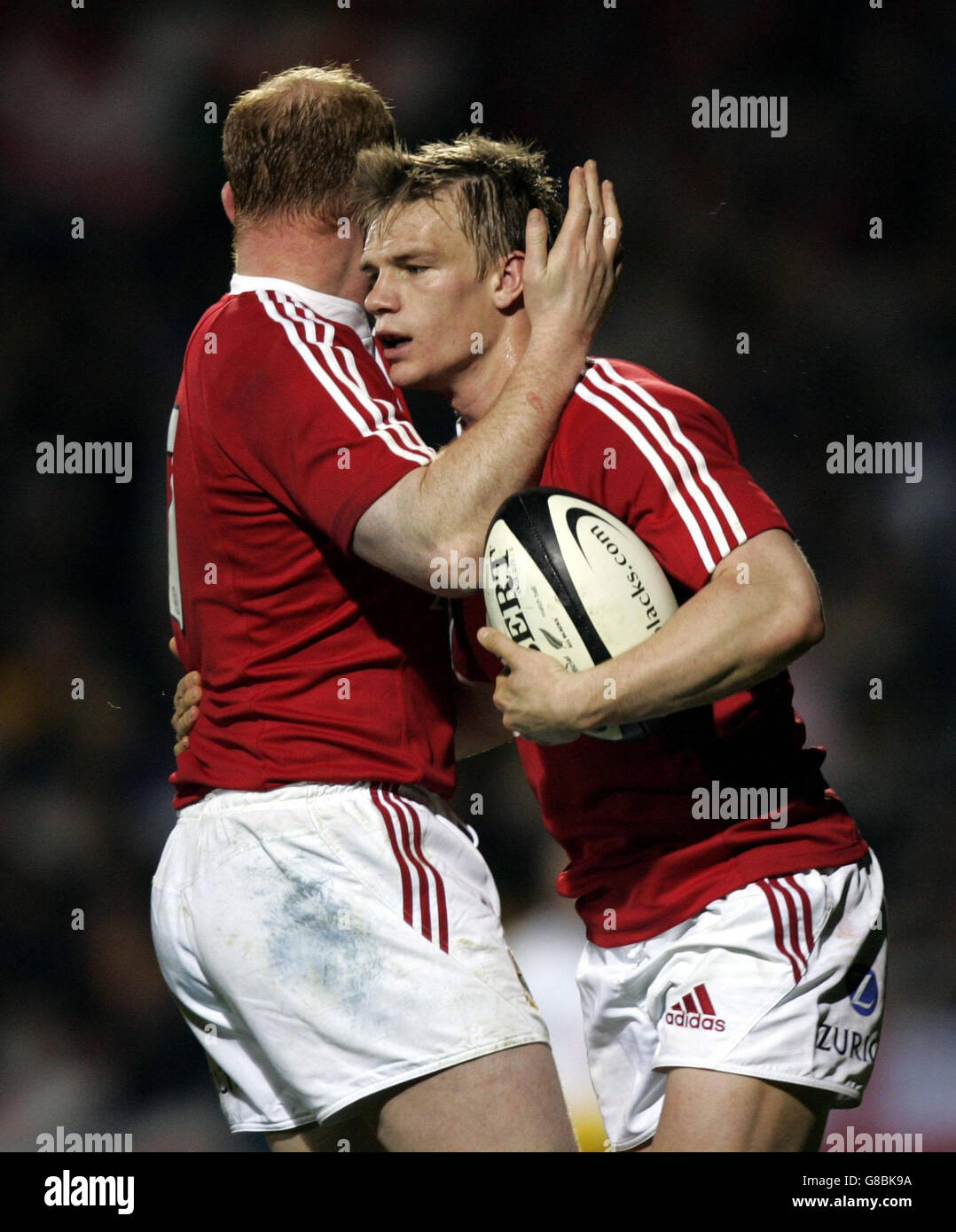 Rugby union action martyn williams hi-res stock photography and images ...