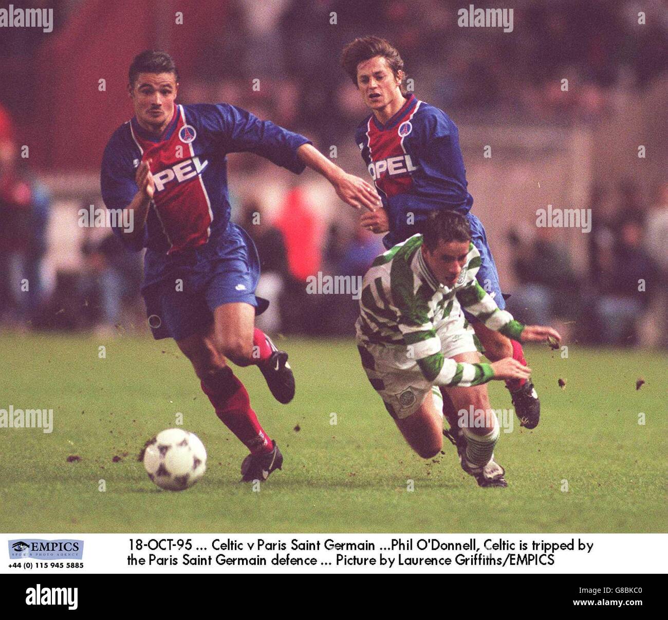 Phil O'Donnell, Celtic is tripped by the Paris Saint Germain defence ...
