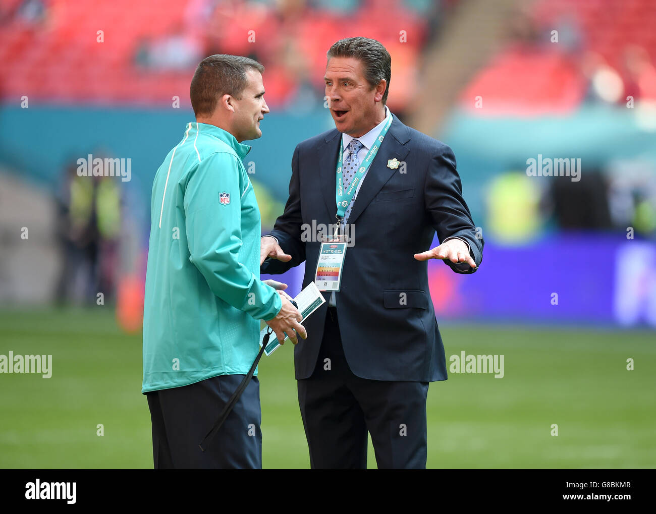 Nfl hall famer dan marino nfl international match wembley stadium hi ...
