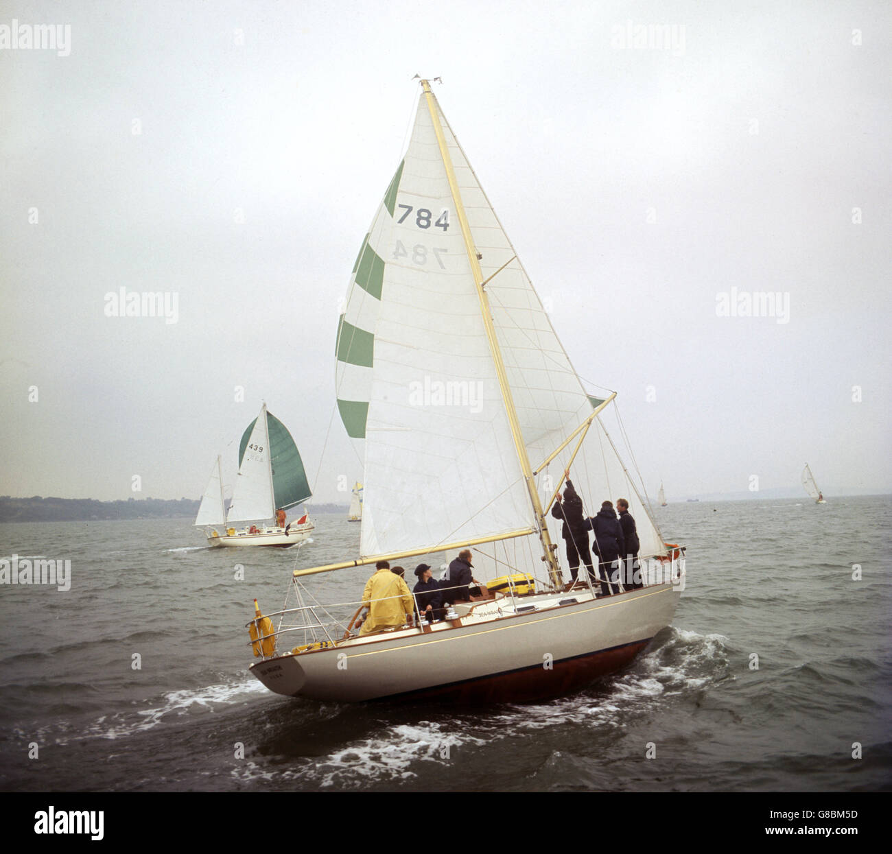 The portsmouth command sailing associations sloop sea wraith hi-res ...