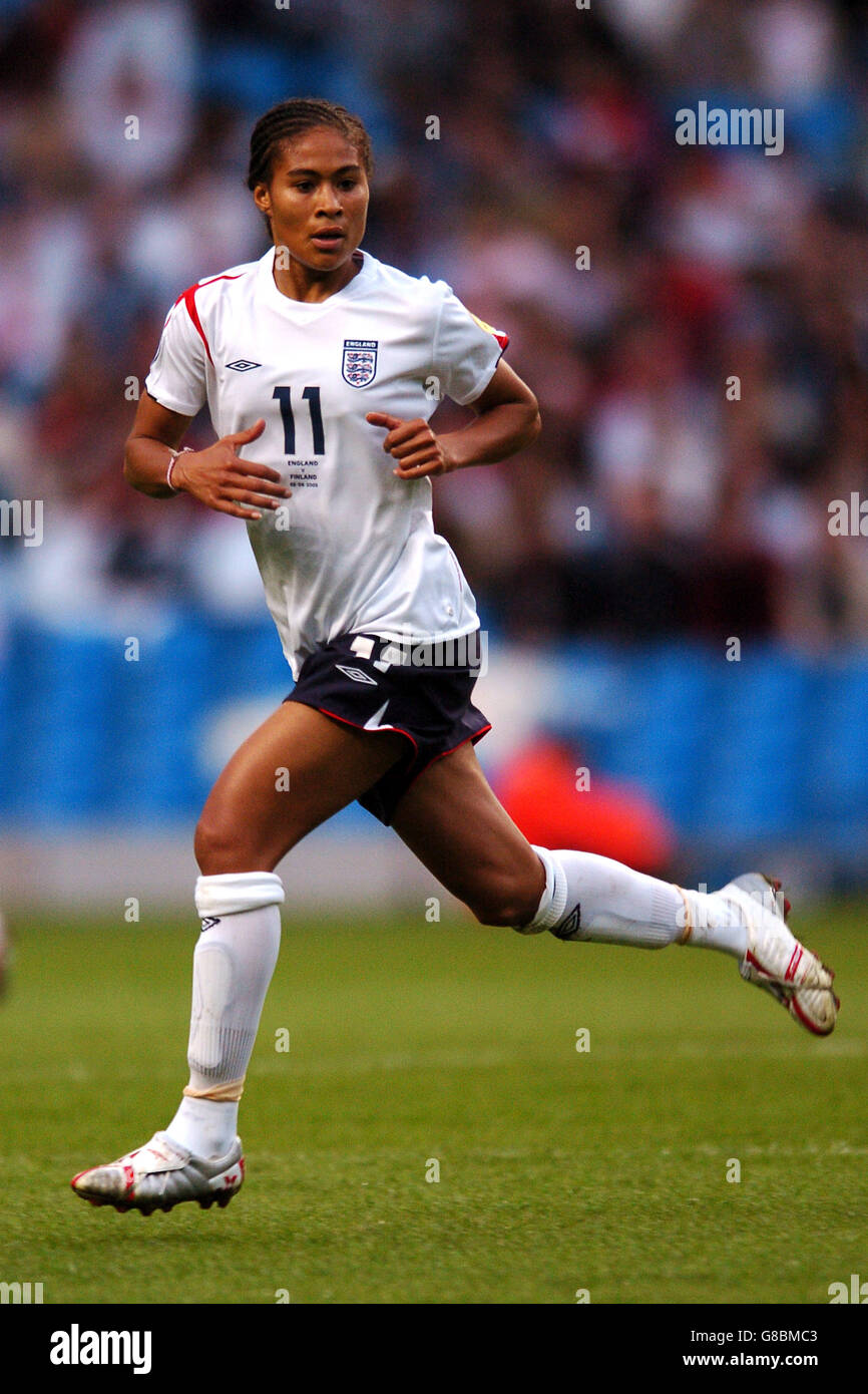 Rachel yankey 2005 hi-res stock photography and images - Alamy