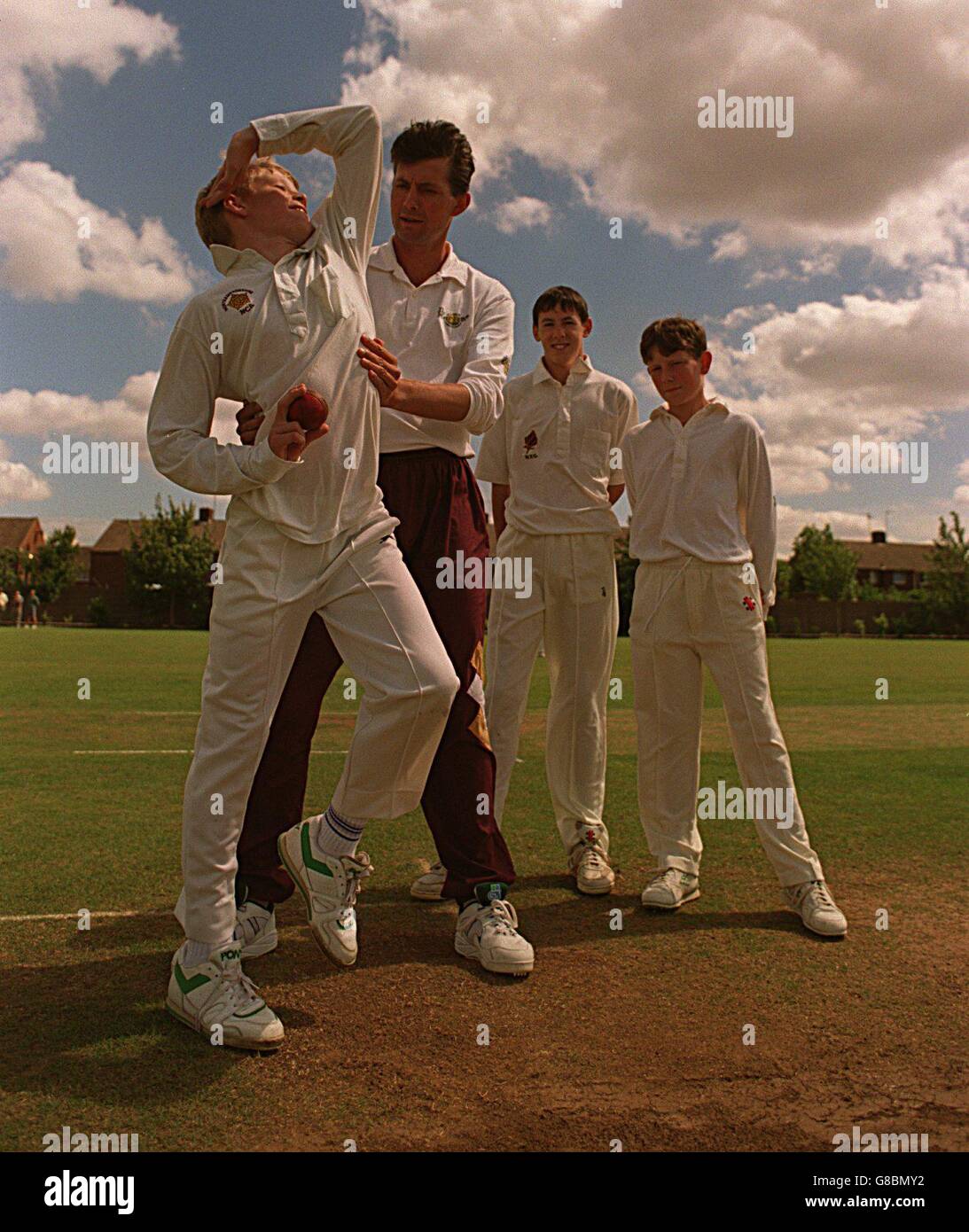 Neil Foster - Northampton Bowling Coach putting young cricketers right ...