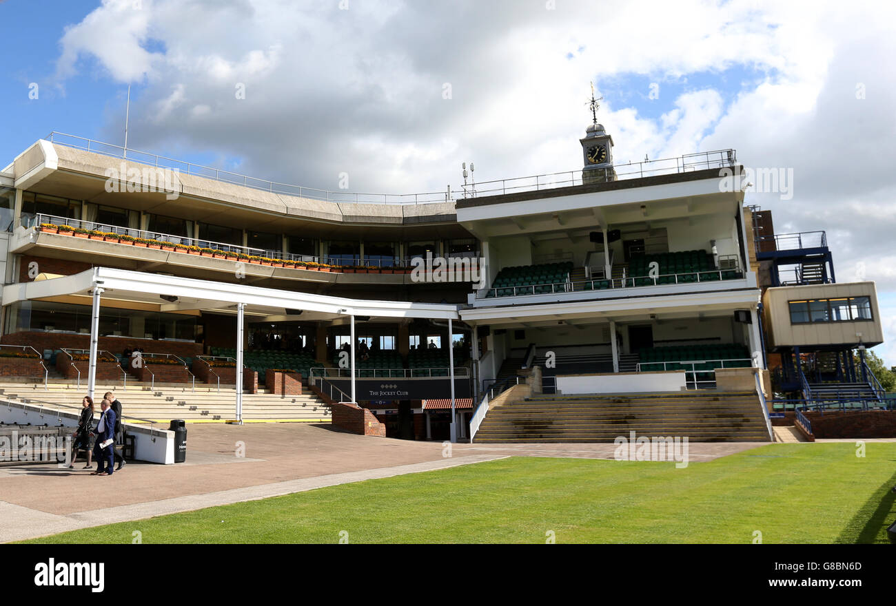 Newmarket Racecourse Stand High Resolution Stock Photography and Images ...