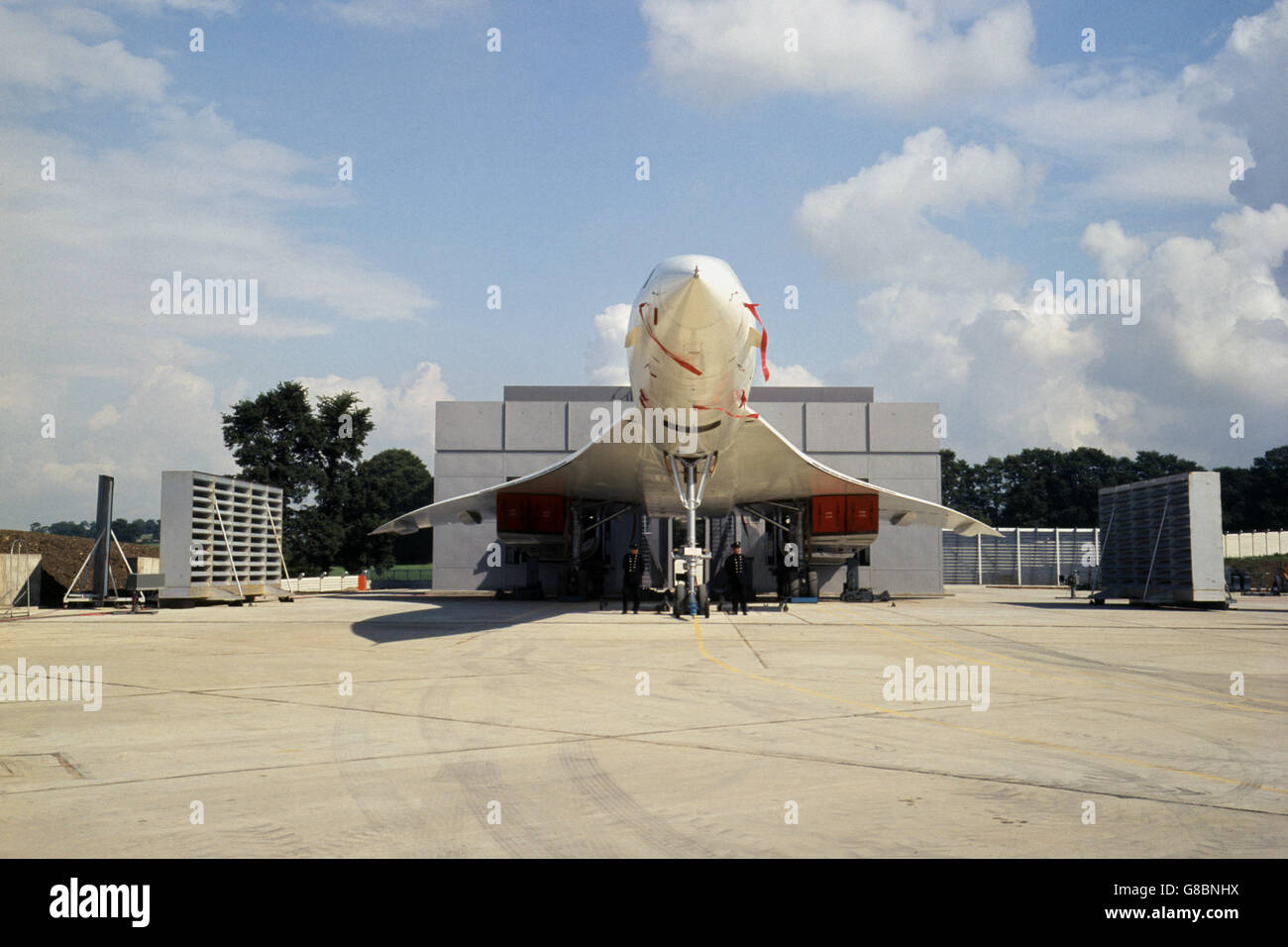 Concorde leaves its hangar hi-res stock photography and images - Alamy
