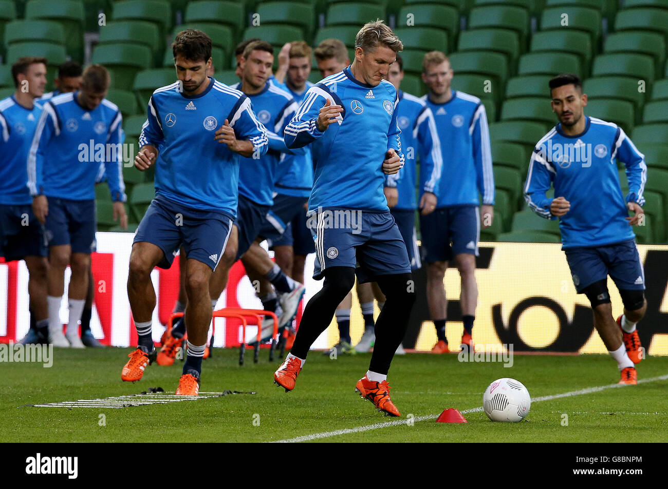 Soccer - UEFA Euro 2016 - Qualifying - Group D - Republic of Ireland v ...