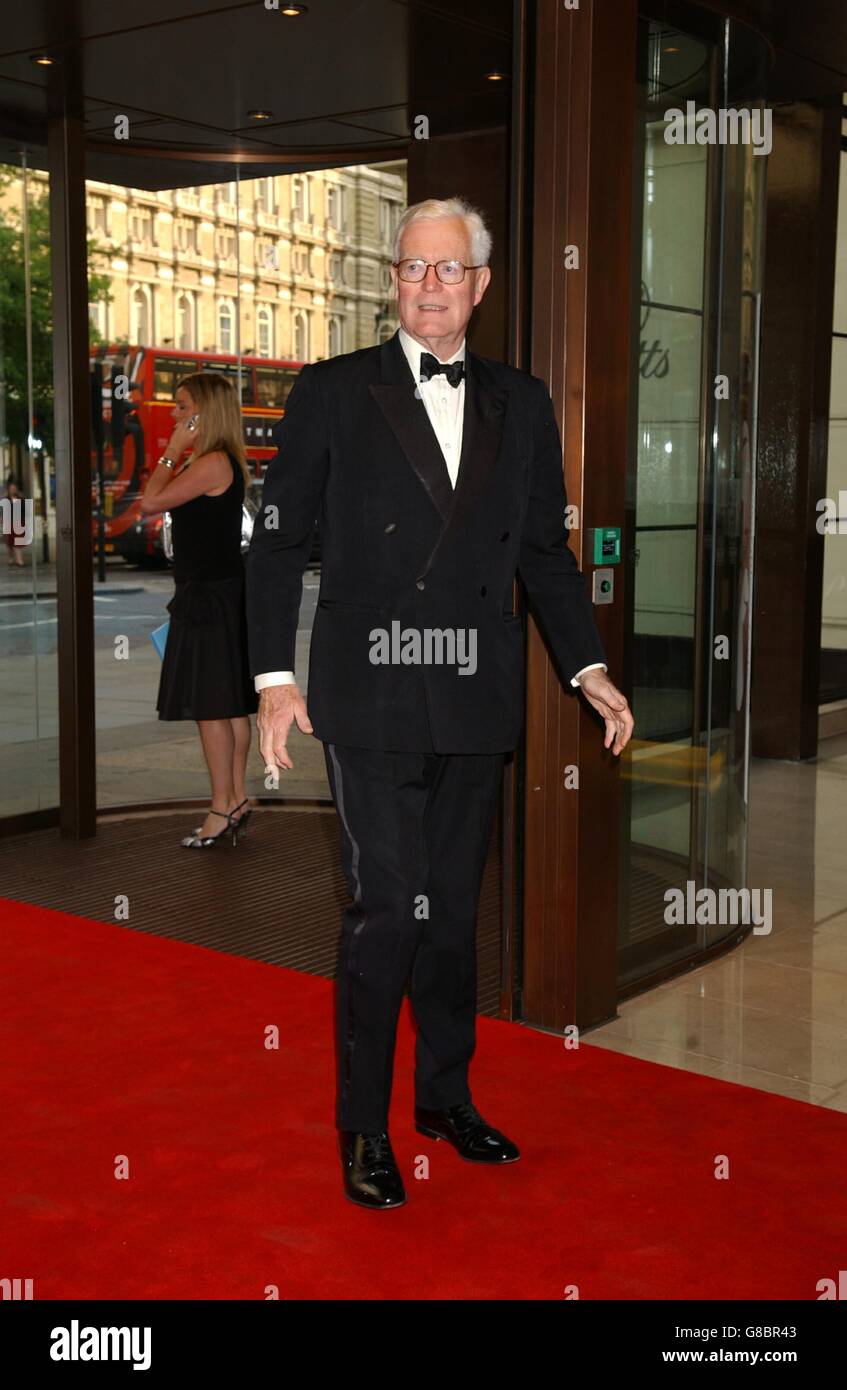 Showbiz charity politician full length politics hi-res stock ...
