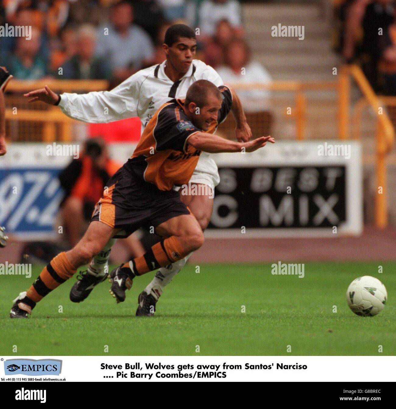 Steve Bull Wolves Stock Photos & Steve Bull Wolves Stock Images - Alamy