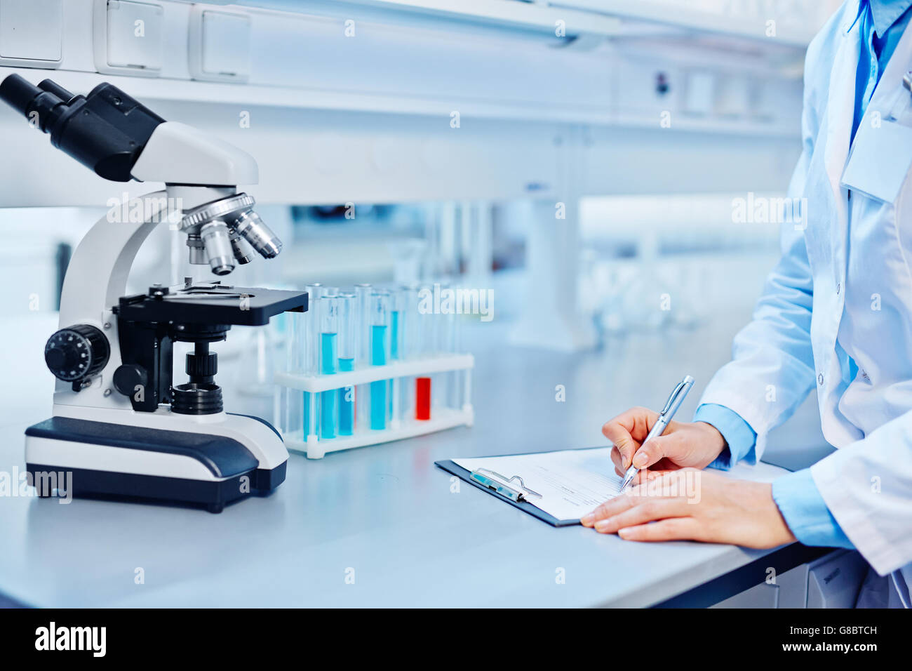 Scientific notes hi-res stock photography and images - Alamy