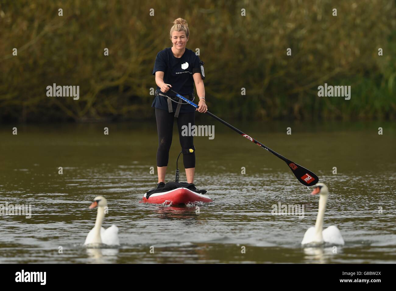 Amber Nuttall's Thames Challenge Stock Photo - Alamy