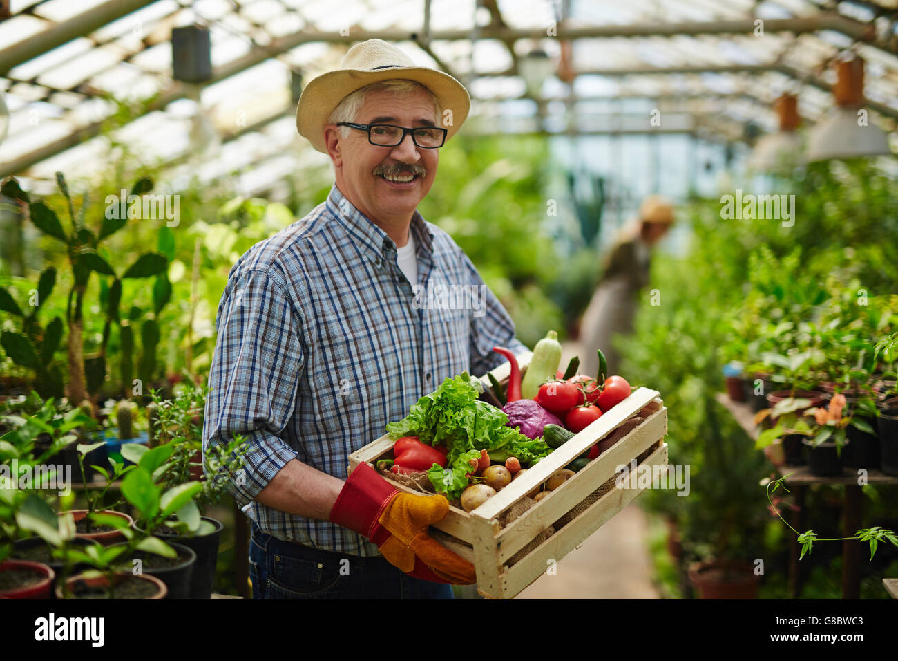 People at farm hi-res stock photography and images - Alamy