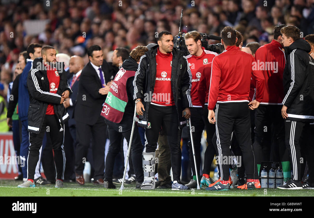 Wales' Hal Robson-Kanu on crutches after the match as Wals celebrate ...