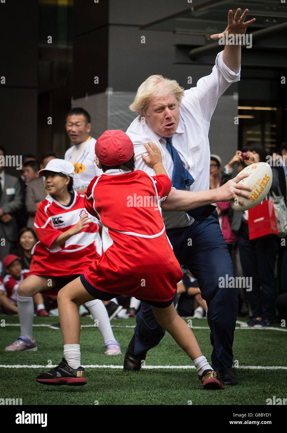 Mayor of London Boris Johnson joins a Street Rugby tournament in a ...