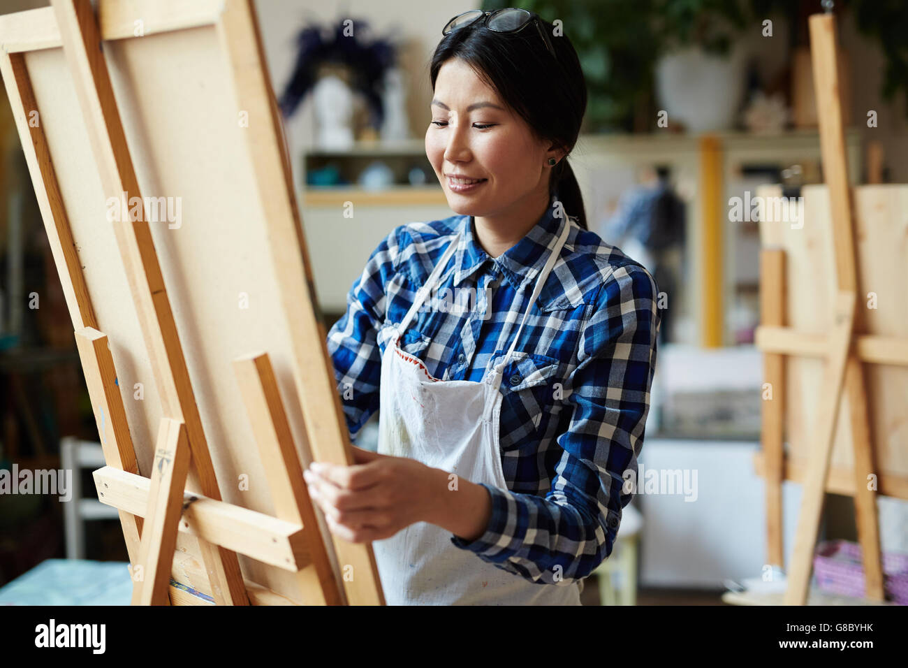 Happy artwork hi-res stock photography and images - Alamy