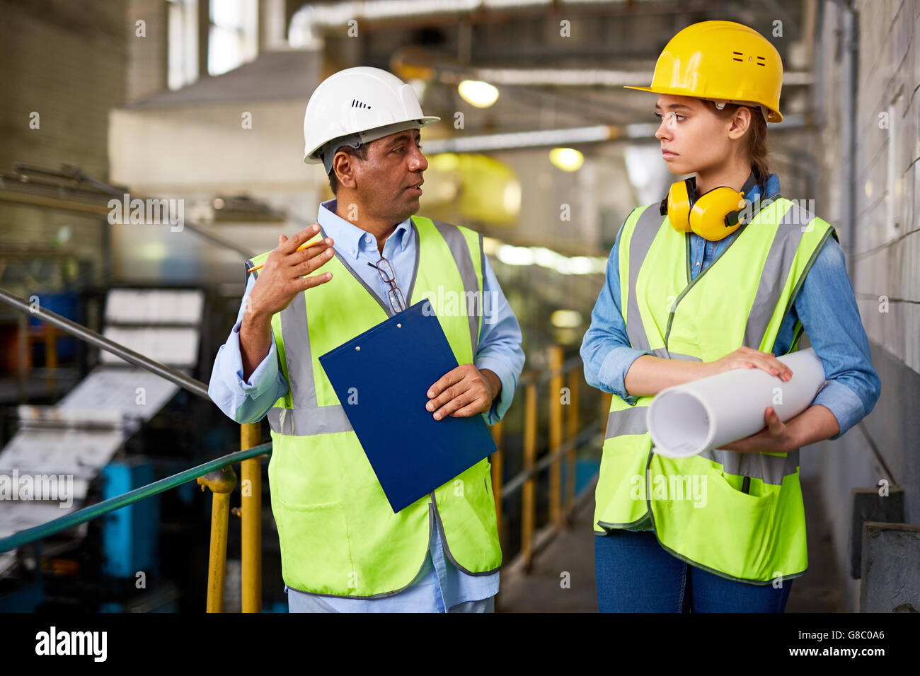Adult assistant hi-res stock photography and images - Alamy