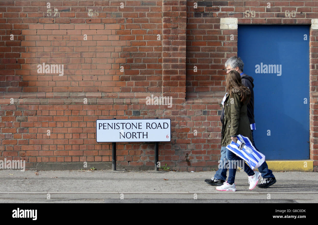 Wednesday fans outside Sheffield Wednesday's Hillsborough Stadium Stock ...