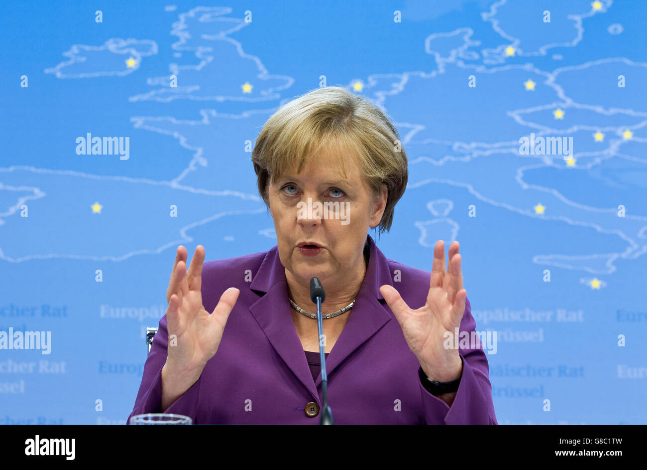 Chancellor germany angela merkel hands hi-res stock photography and ...