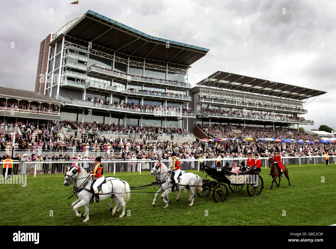 Royal carriage hi-res stock photography and images - Alamy