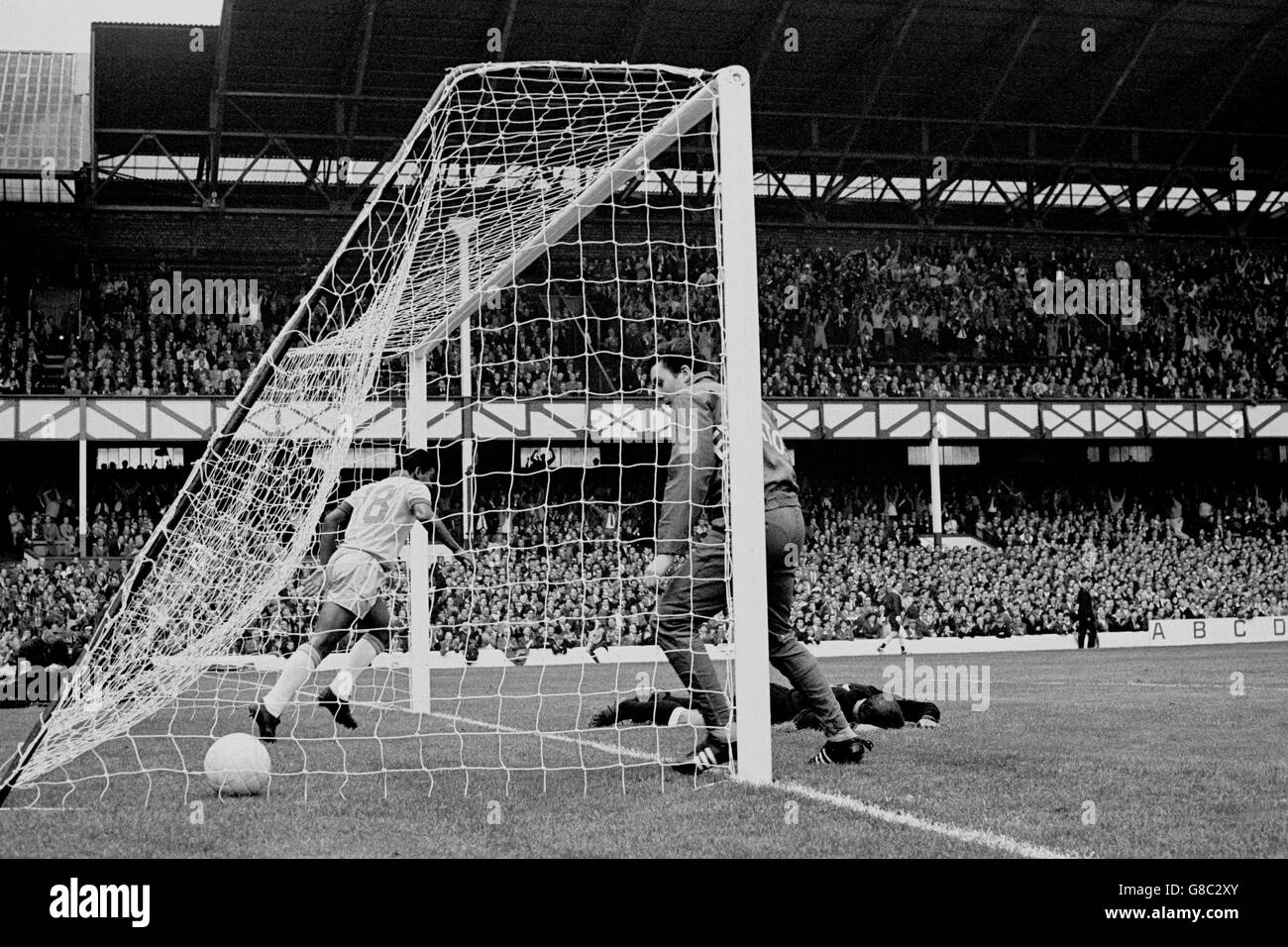 Pele Brazil 1966 High Resolution Stock Photography and Images - Alamy