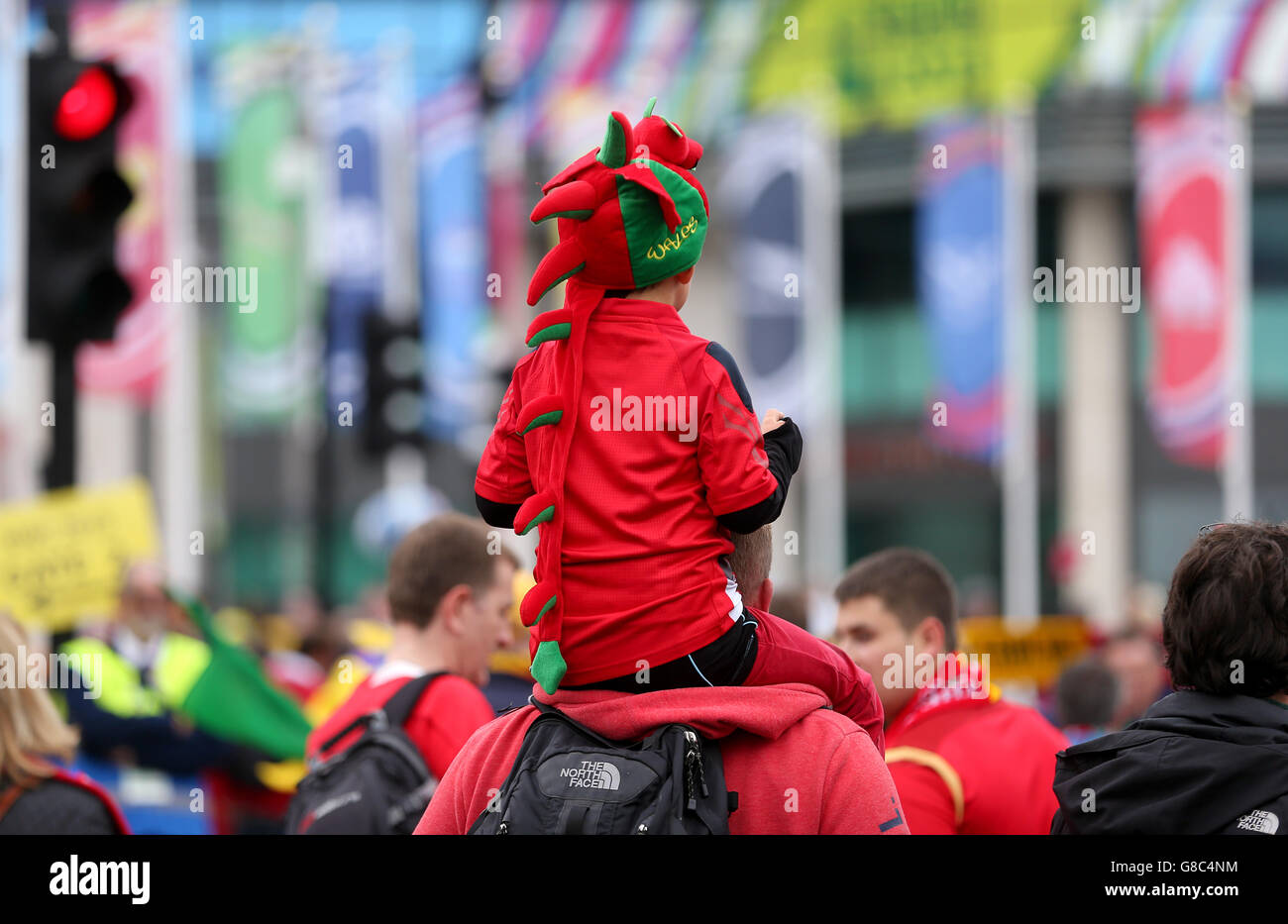 Welsh fans before the Rugby World Cup match at Twickenham Stadium ...