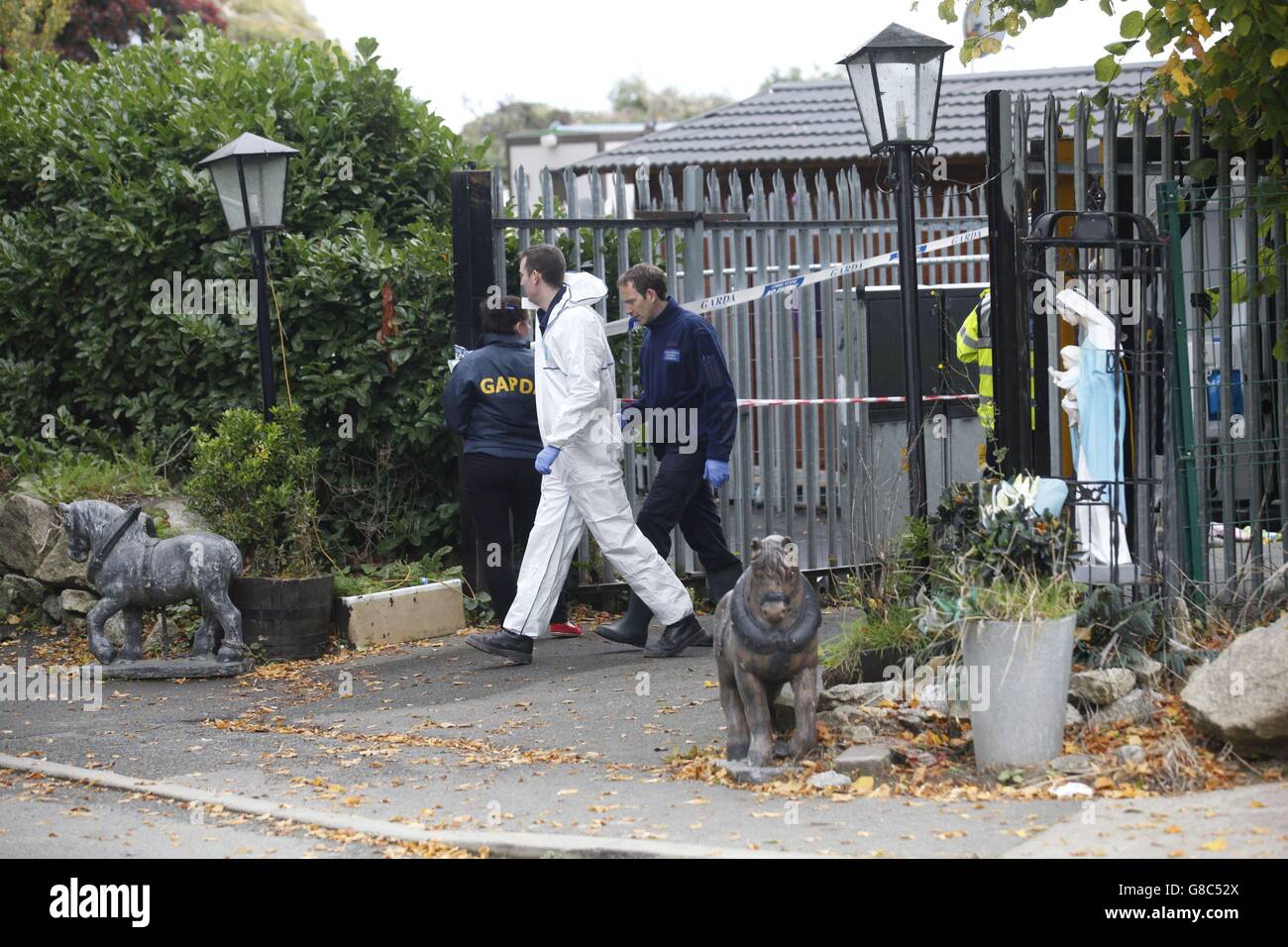 Emergency services halting site travellers in carrickmines hi-res stock ...
